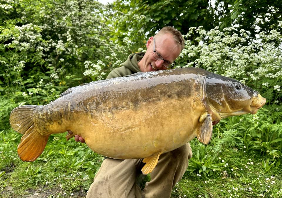 ELVIS at 43lb 10oz during BCAC Qualifiers | Total Carp